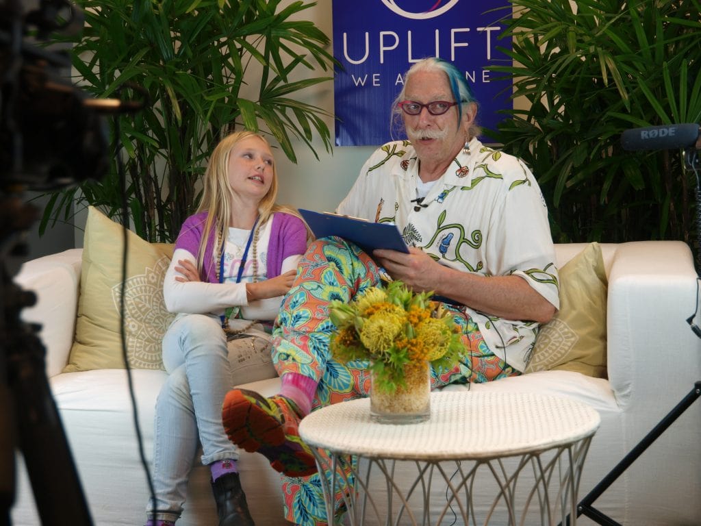 A Moment with Dr Patch Adams - Holistic Bliss Magazine
